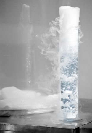 Fenômenos Químicos - Química - InfoEscola